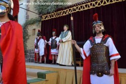 Viacrucis Viviente de Andosilla en 14 imágenes y 1 video - Fiestas y Tradiciones
